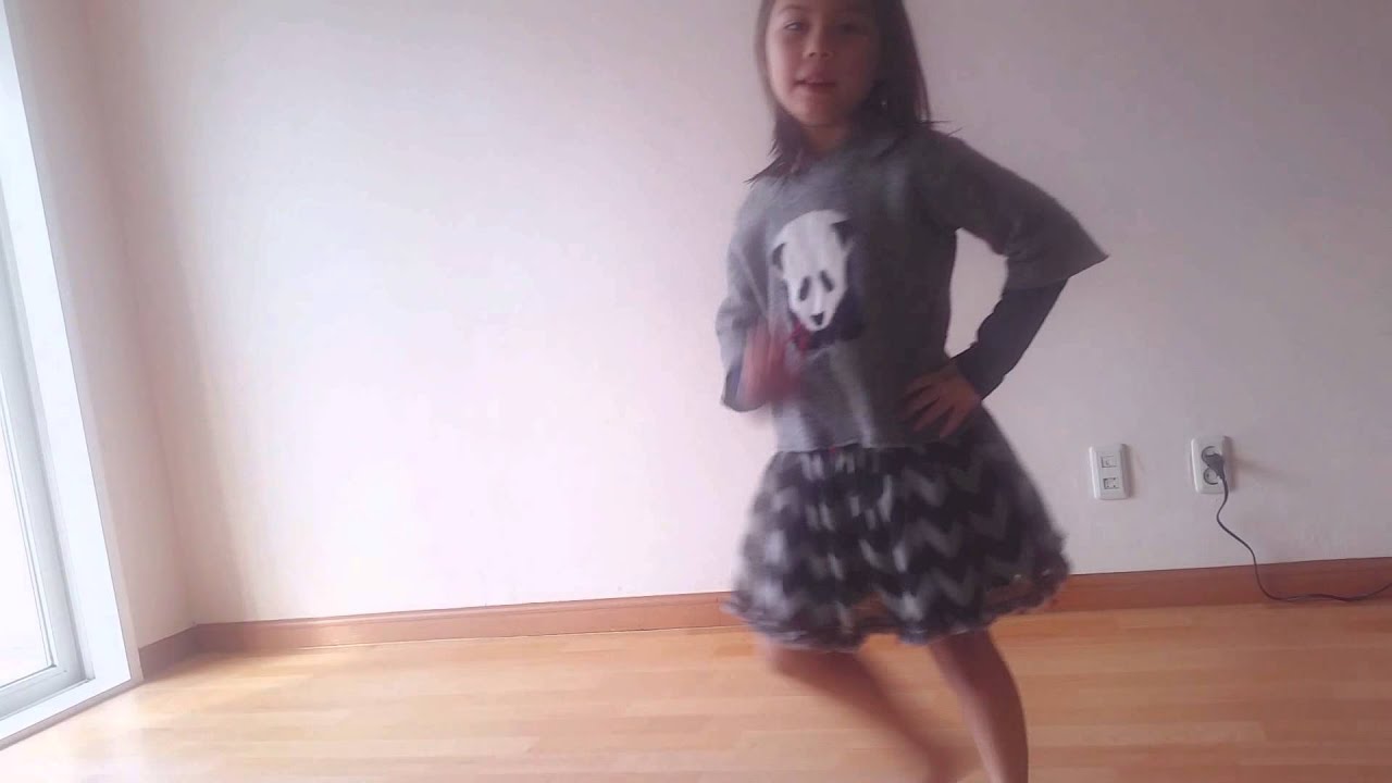 오늘부터 우리는.여자친구.Dancing Anna - YouTube