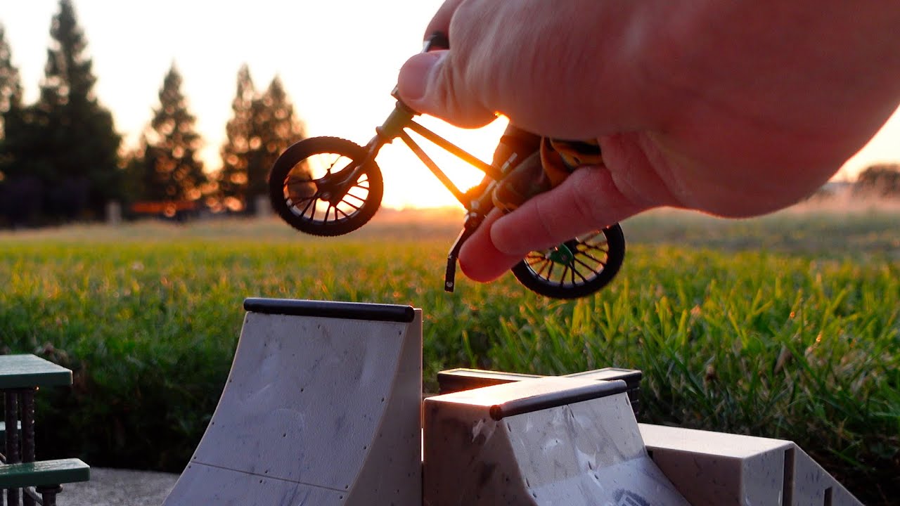 BMX Finger | Hidden Trail | Tech Deck Ramp Unboxing | Tricks On Finger ...