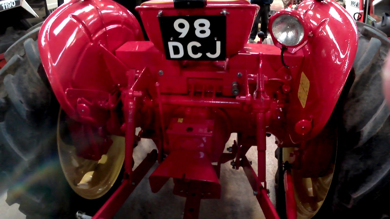 1963 David Brown 990 Implematic 3.0 Litre 4-Cyl Diesel Tractor (52HP ...