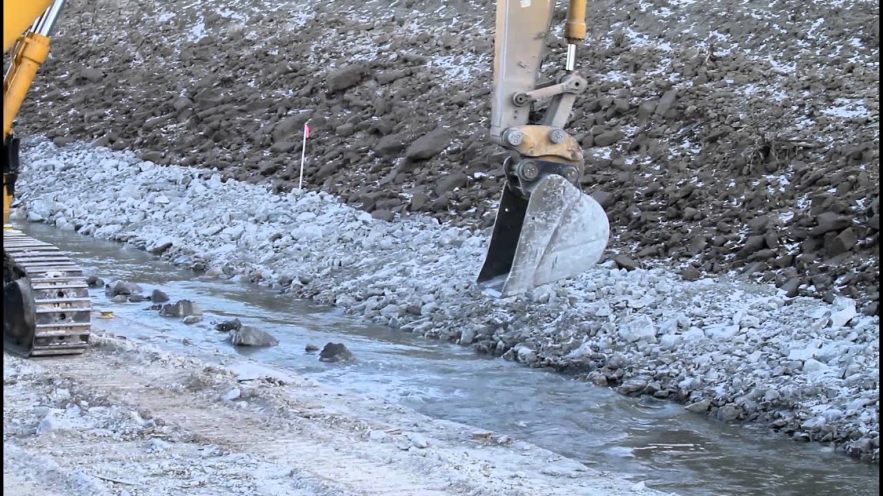 North Kansas City Levee rehabilitation - YouTube