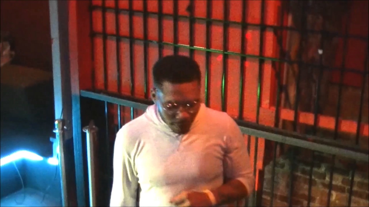 Rarri Ric (Red Lounge Live Performance 4.20.17) - YouTube