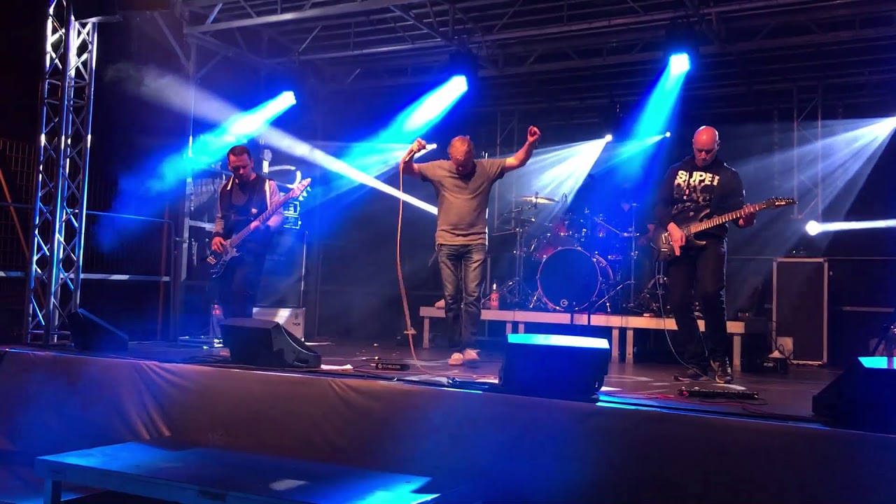 Rusted RCCP covers Creed Overcome - YouTube