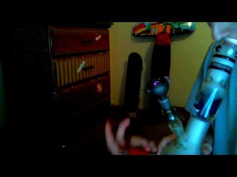 Bong rips for jesus - YouTube