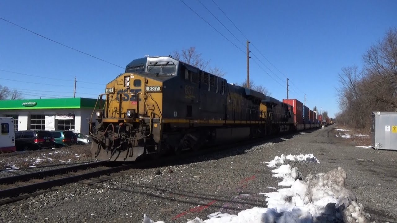Two Trains on the River Line 3/11/18 - YouTube