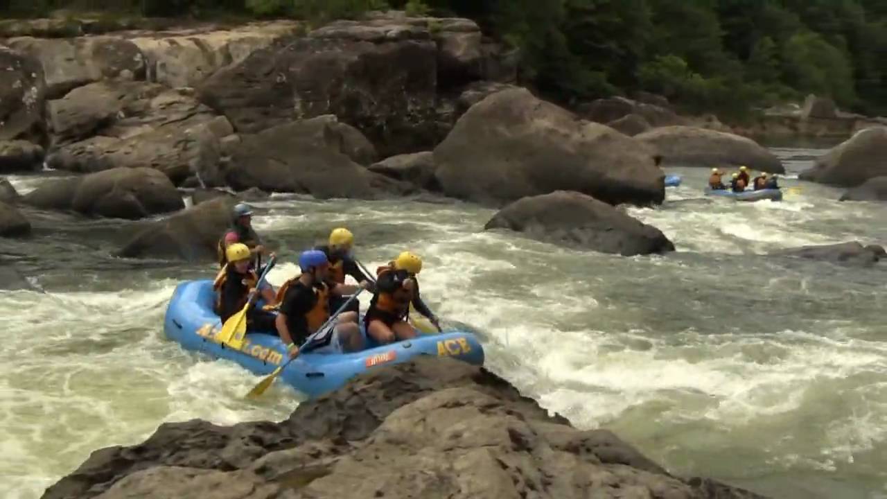800 cfs - Fourth Drop of Lost Paddle, Gauley River (Tumble Home) - YouTube