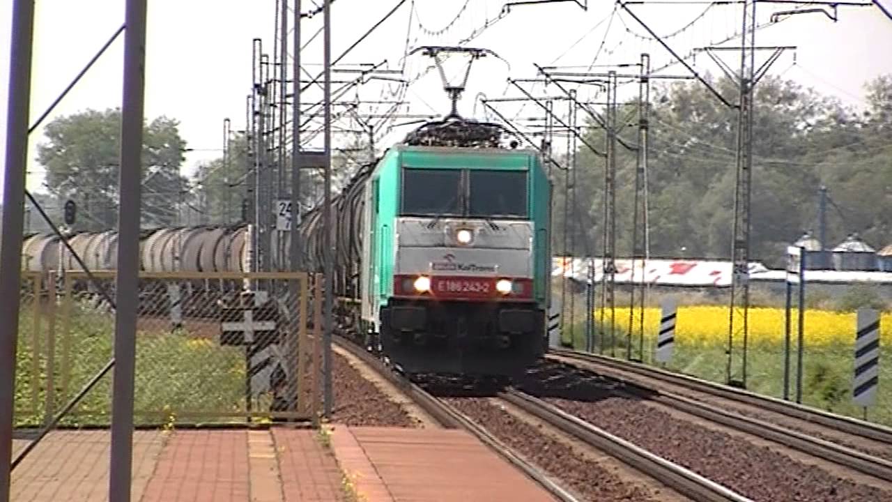 TRAXX E186-243 Orlen KolTrans & EP09 z EIC "Panorama" [HD] - YouTube