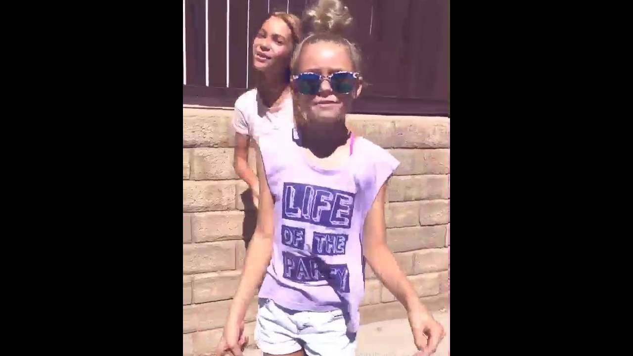 Ruby Rose Turner ft.Nadia Turner Musical.ly - YouTube