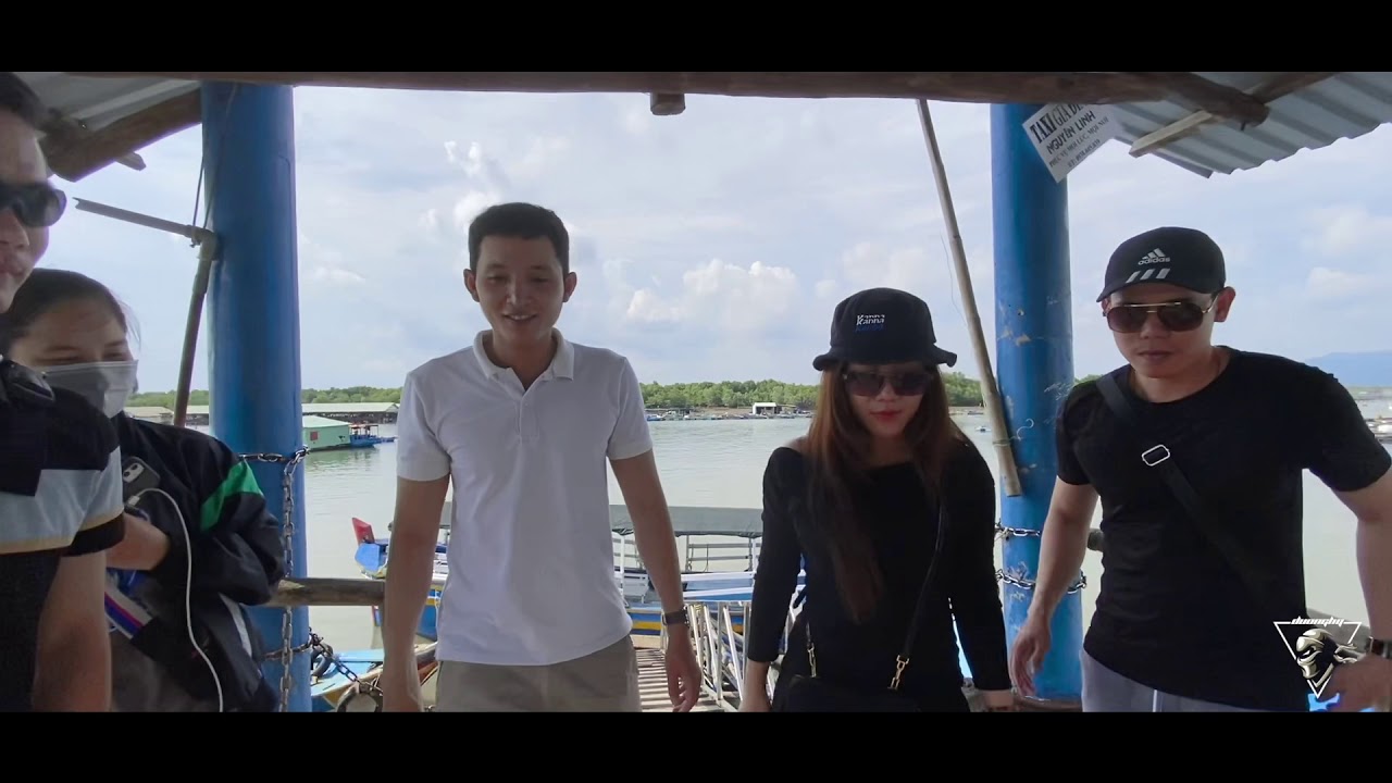 Đi ăn thôi mà làm quá thành cái clip zui - YouTube