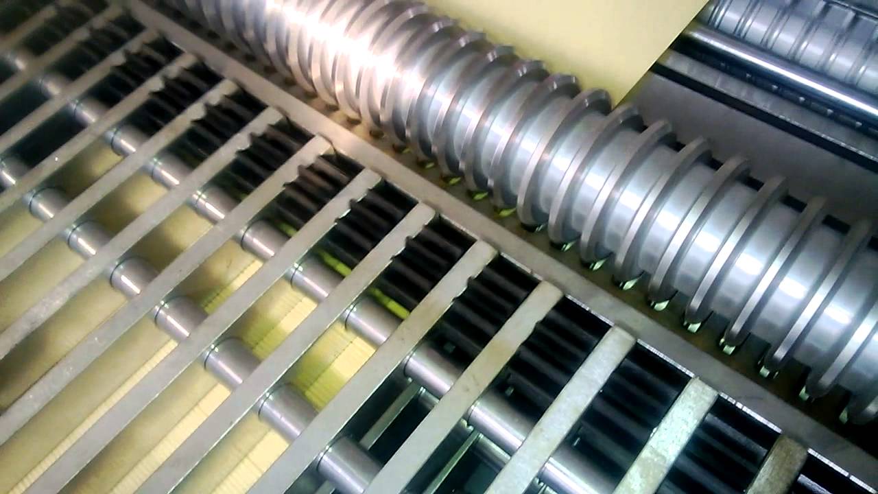 rotary pleating machine - YouTube