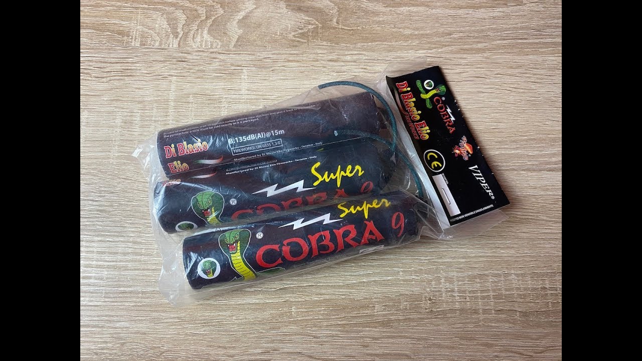 FAKE Super Cobra 9 | Polenböller Test | Super Cobra 9 Imitat - YouTube