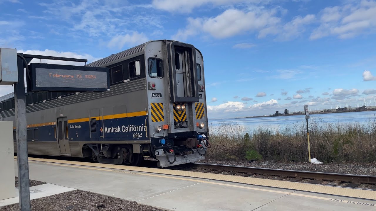 Amtrak San Joaquin Train 712 Southbound To BFD Leaving Antioch Station ...