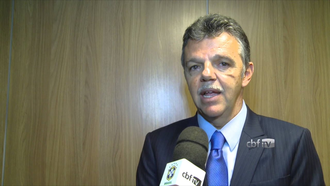 Gilmar Rinaldi aprova resultado da reunião - YouTube