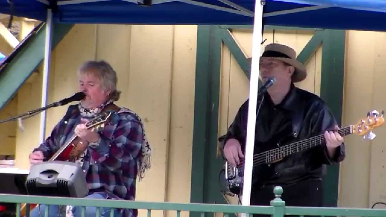 Michael Chain Band at Tom's Farms Corona California - YouTube