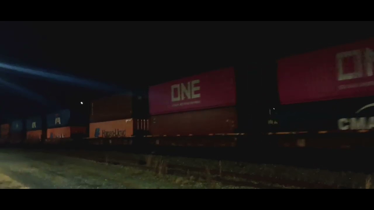 NS 286 with NS 8063 ES44AC NS 4755 DC to AC AC44C6M NS 7552 ES40DC ...