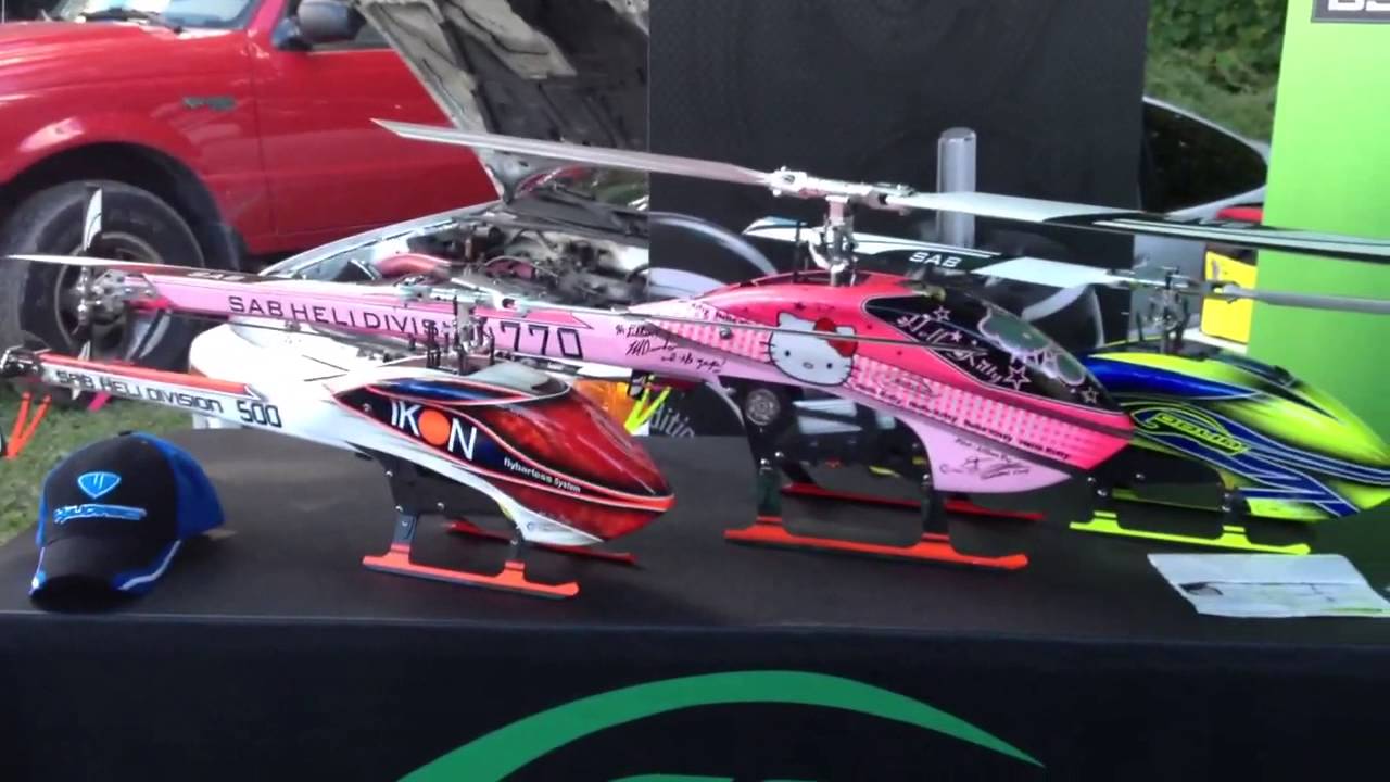 Hello kitty helicopter - YouTube