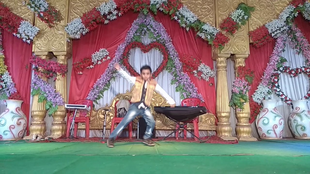 Sultan song dance - YouTube