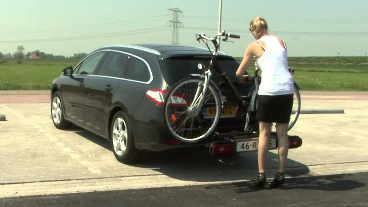 Op pad met de SPINDER URBAN fietsendrager - YouTube