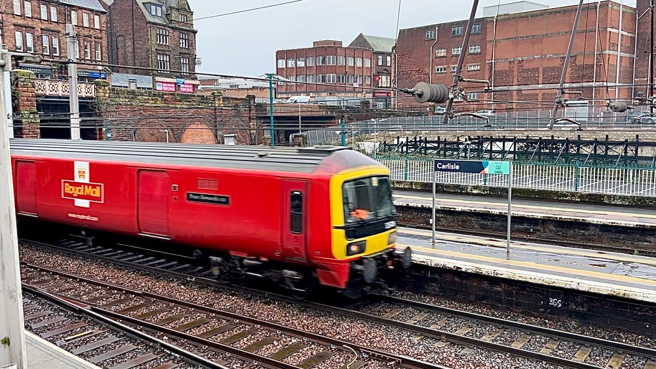Royal Mail train passing through Carlisle Train Station #royalmail ...