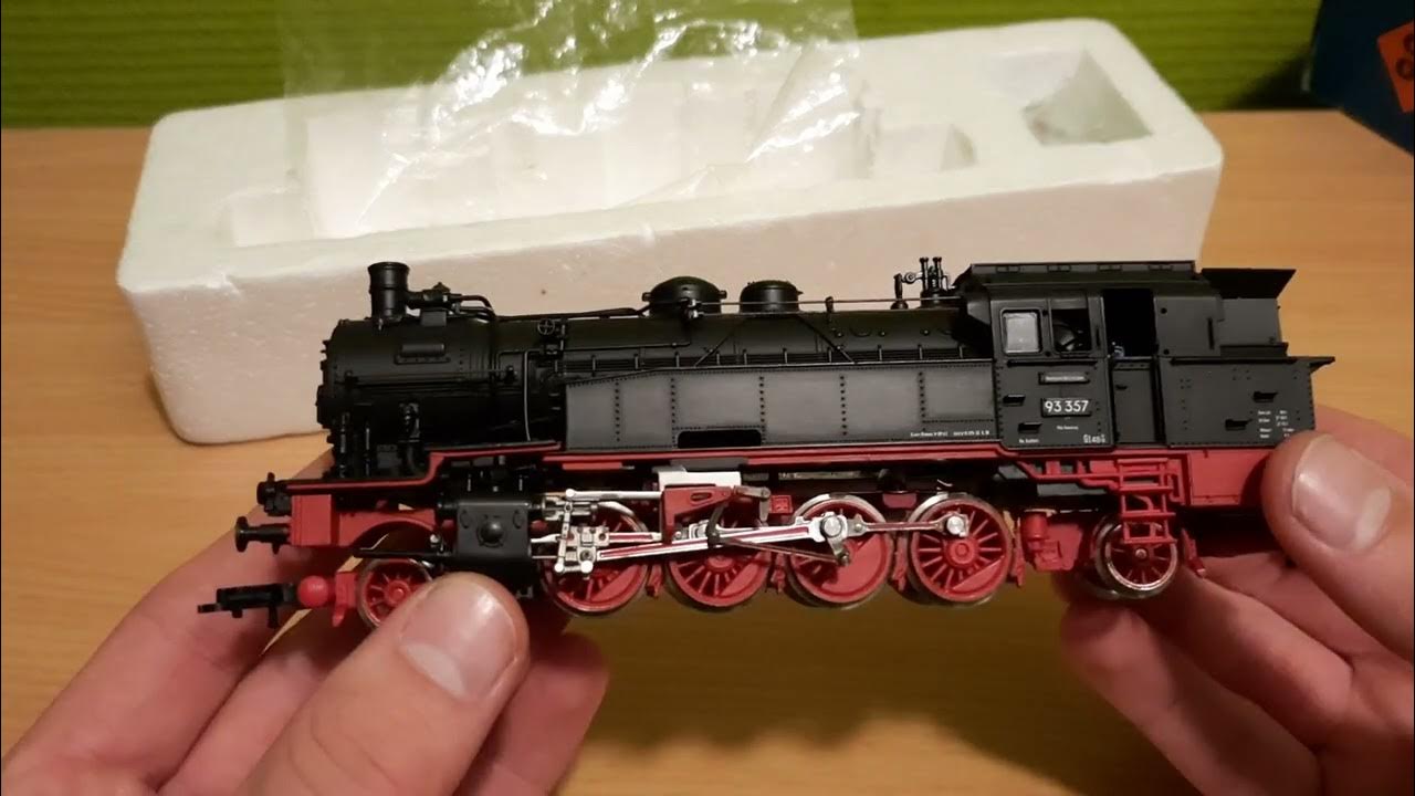 roco br 93 unboxing - YouTube