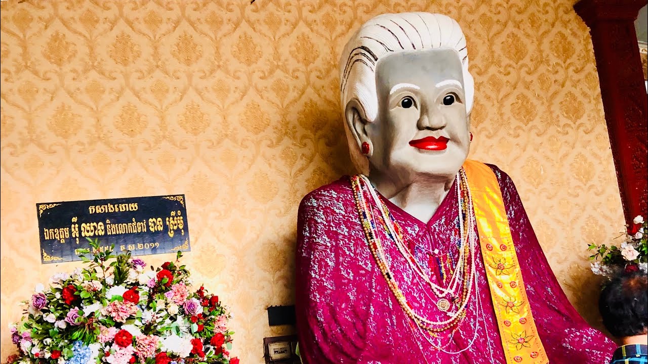 Visit Pailin yay yat grandma yat /praying - YouTube