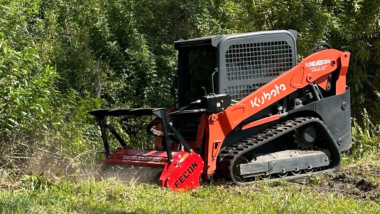 Clearing a fence line. Forestry mulching with Fecon RK6015 and Kubota ...