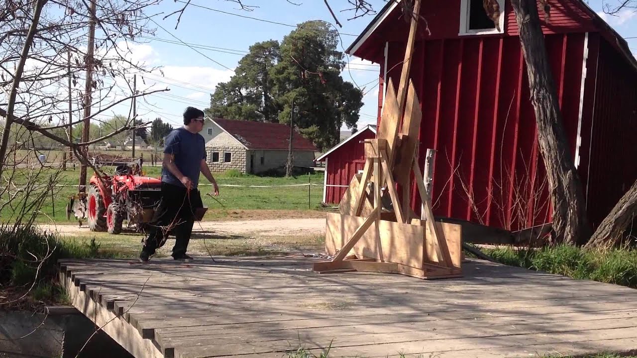 Trebuchet test fire - YouTube