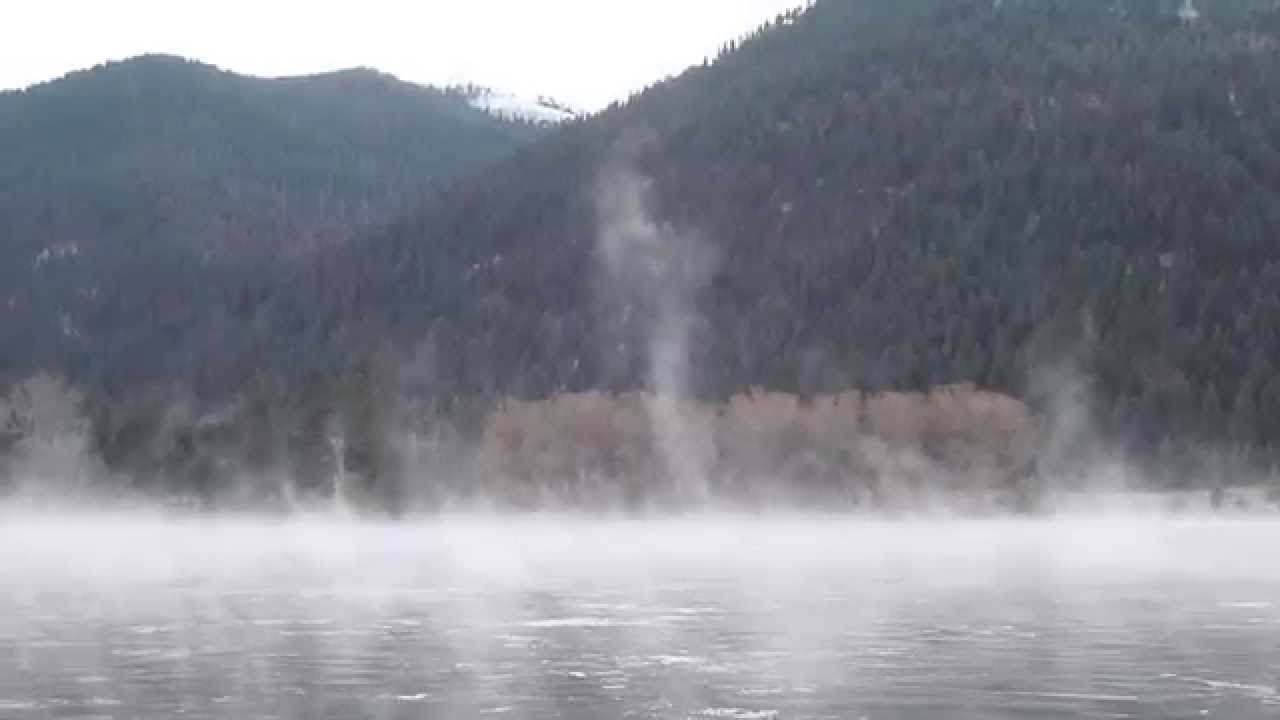 Steam Fog Over The Kootenai River December 8, 2013 - YouTube
