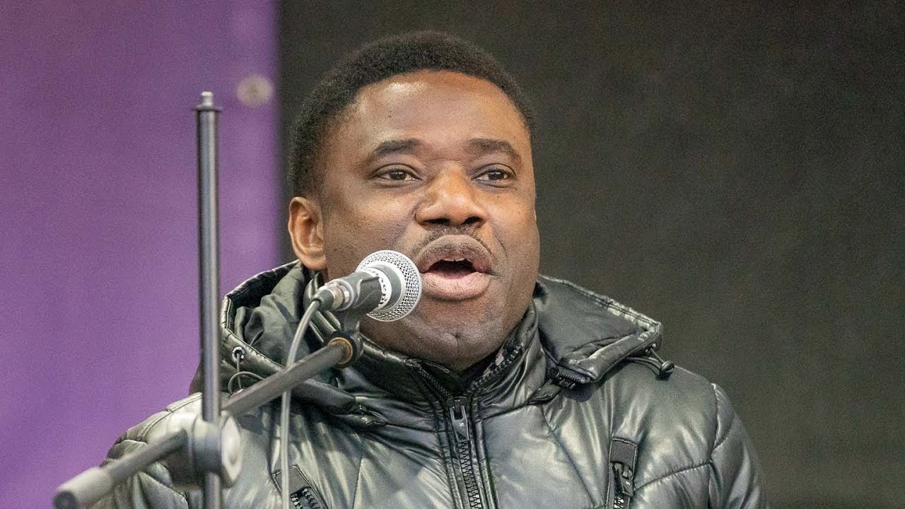 Uyota Joseph Utuyo - Driving home for christmas - YouTube