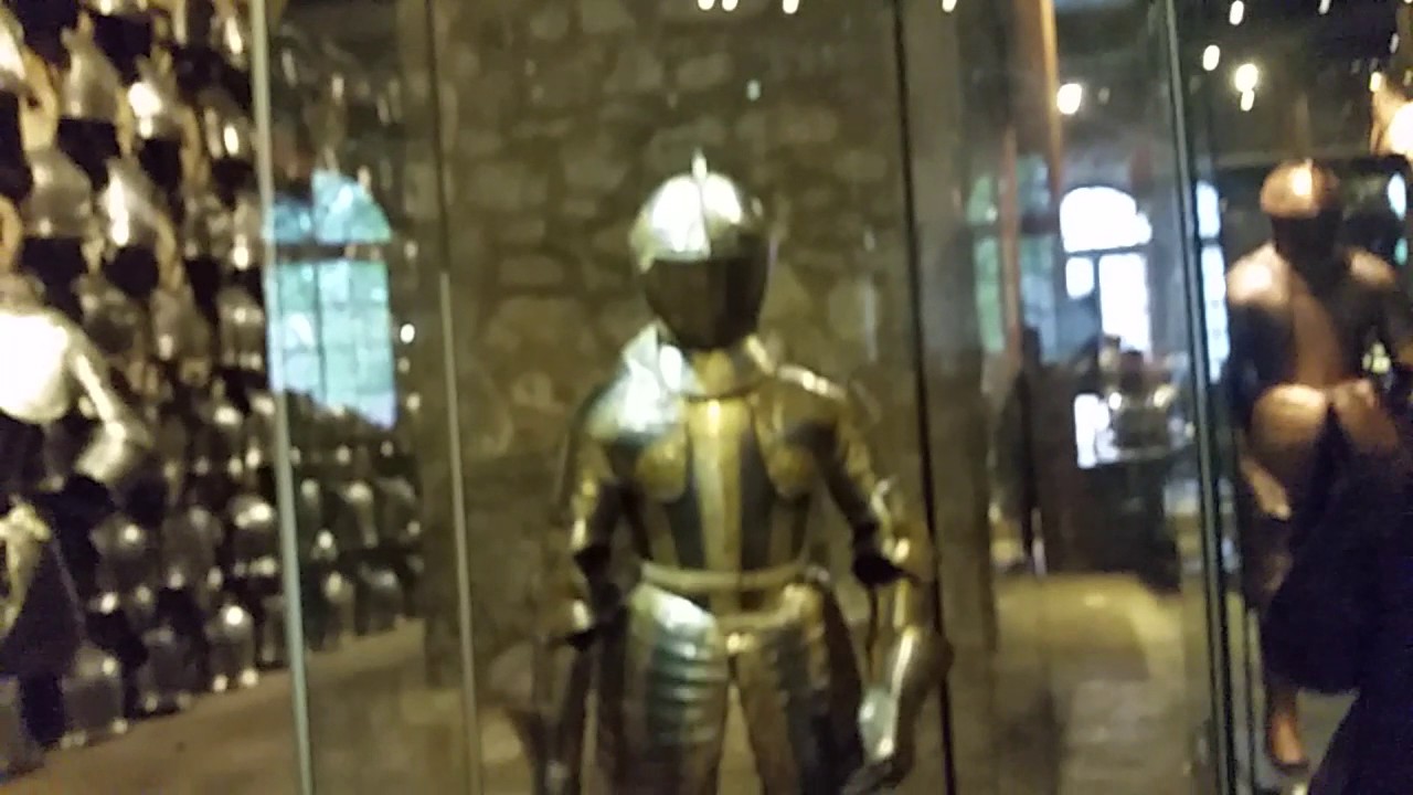 Kings and Knights Armour at Tower of London - YouTube