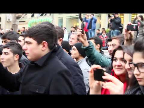 MADAGASCAR Flashmob in Baku   FLASHMOB Azerbaijan   Танец на улицах Баку
