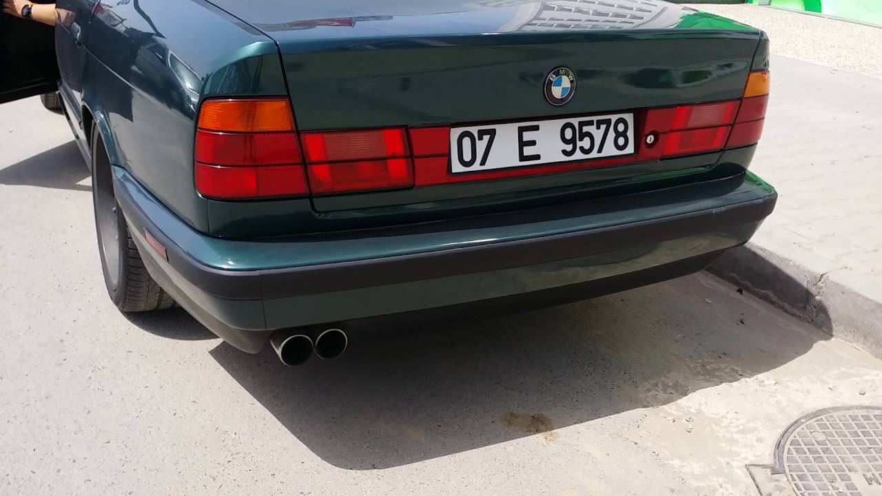 BMW E34 M50 3.0 STROKER EXHAUST SOUND - YouTube