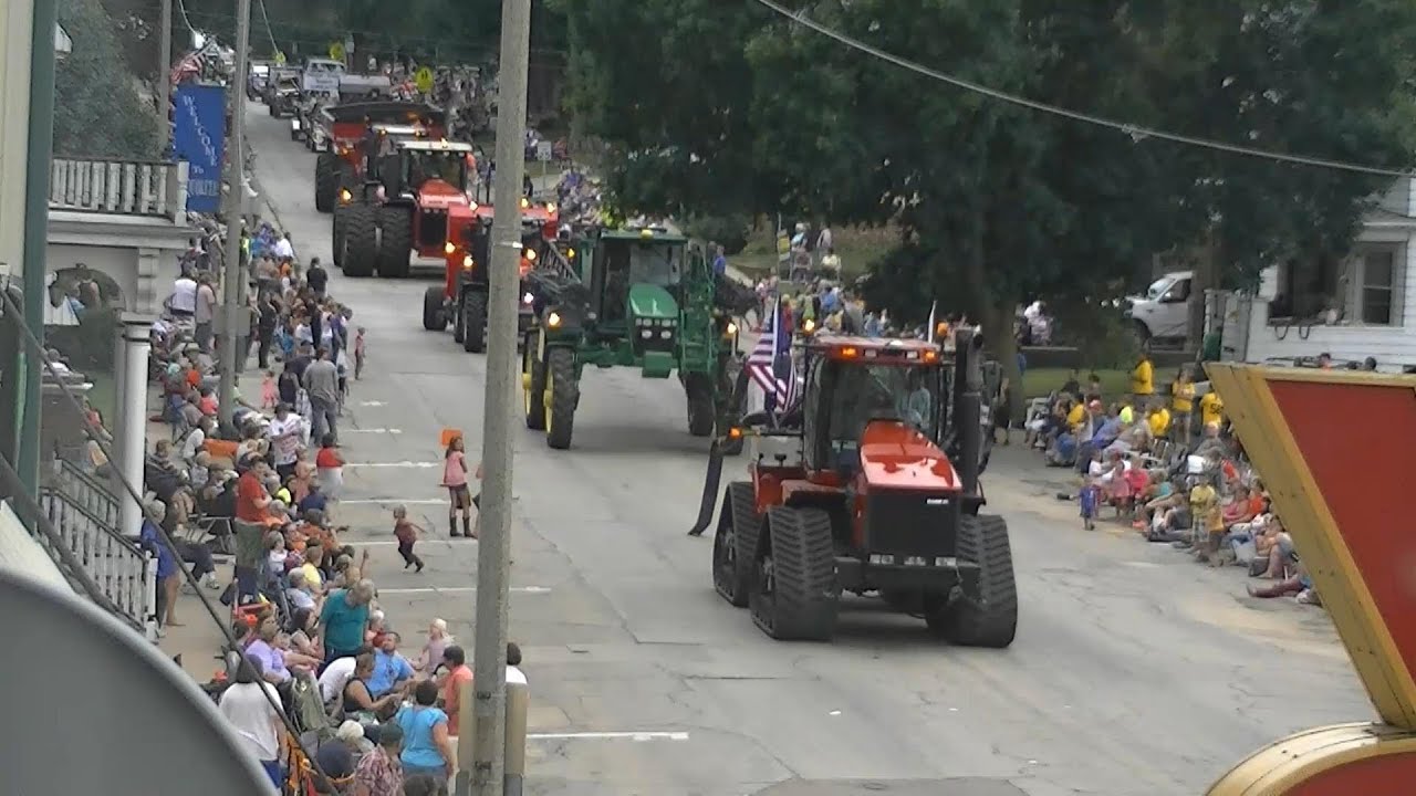 Jackson County Fair Parade (2013) - YouTube