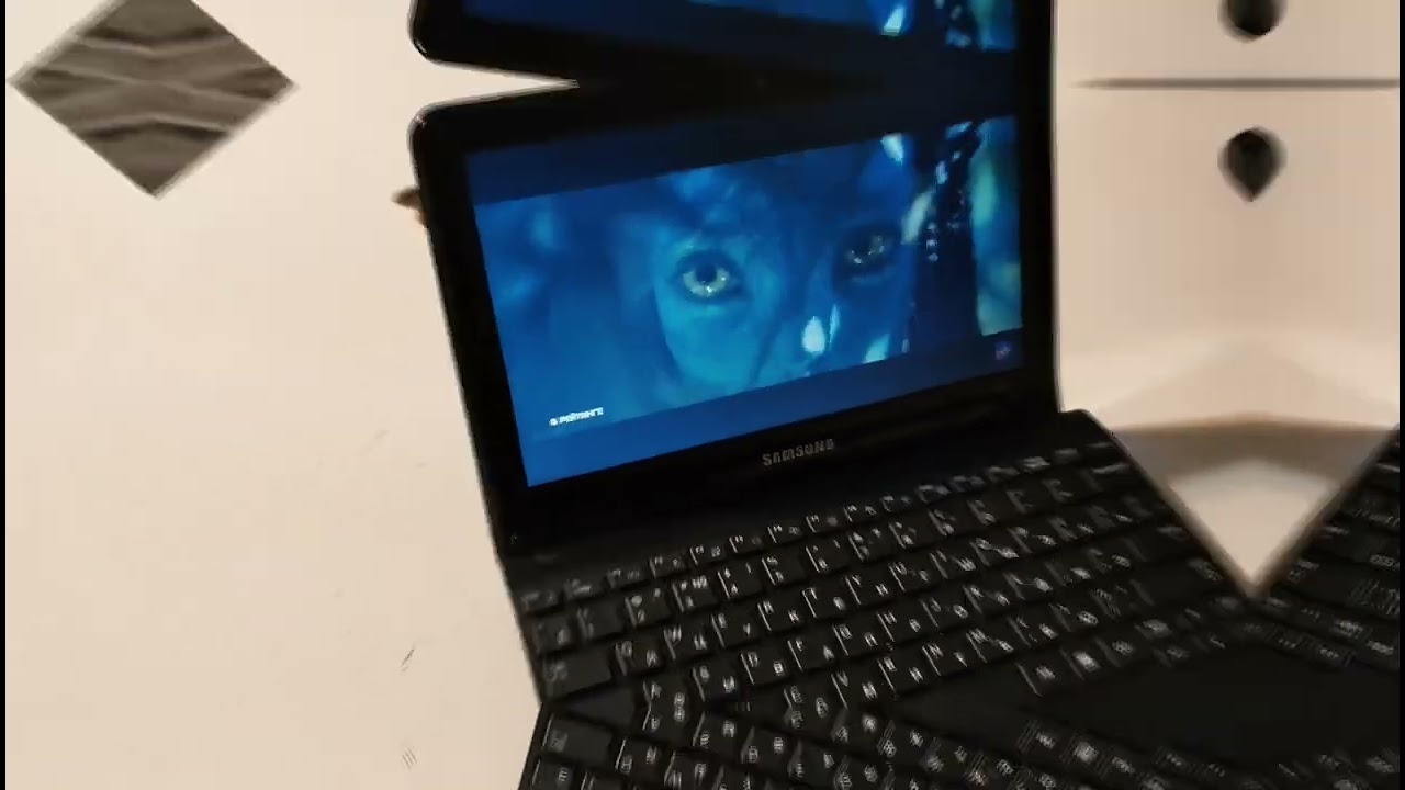 Нетбук Samsung NP-NC110 - YouTube