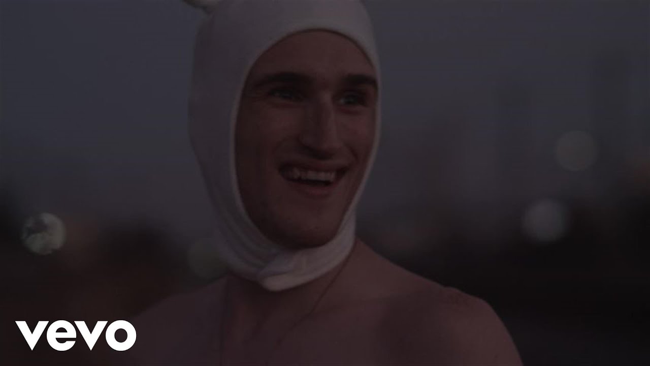 Halsey - Empty Gold (Teaser) - YouTube