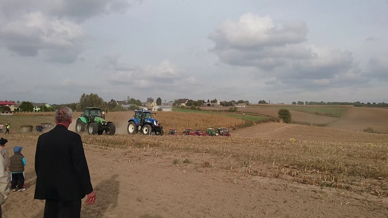 Tractor Drag Race/ Deutz Fahr Agrotron 150 vs New Holland t6070 ...