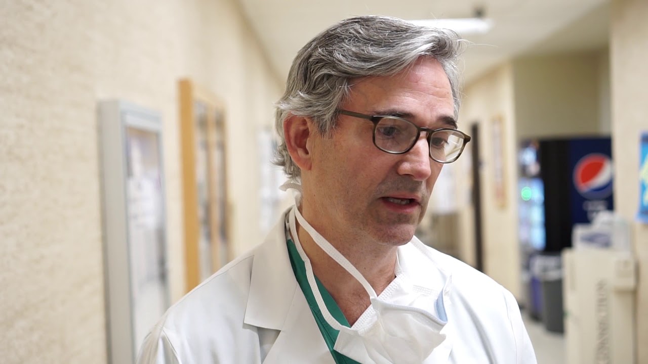 Dr. Michael Pollock Talks about Benefits of da Vinci Xi Robot - YouTube