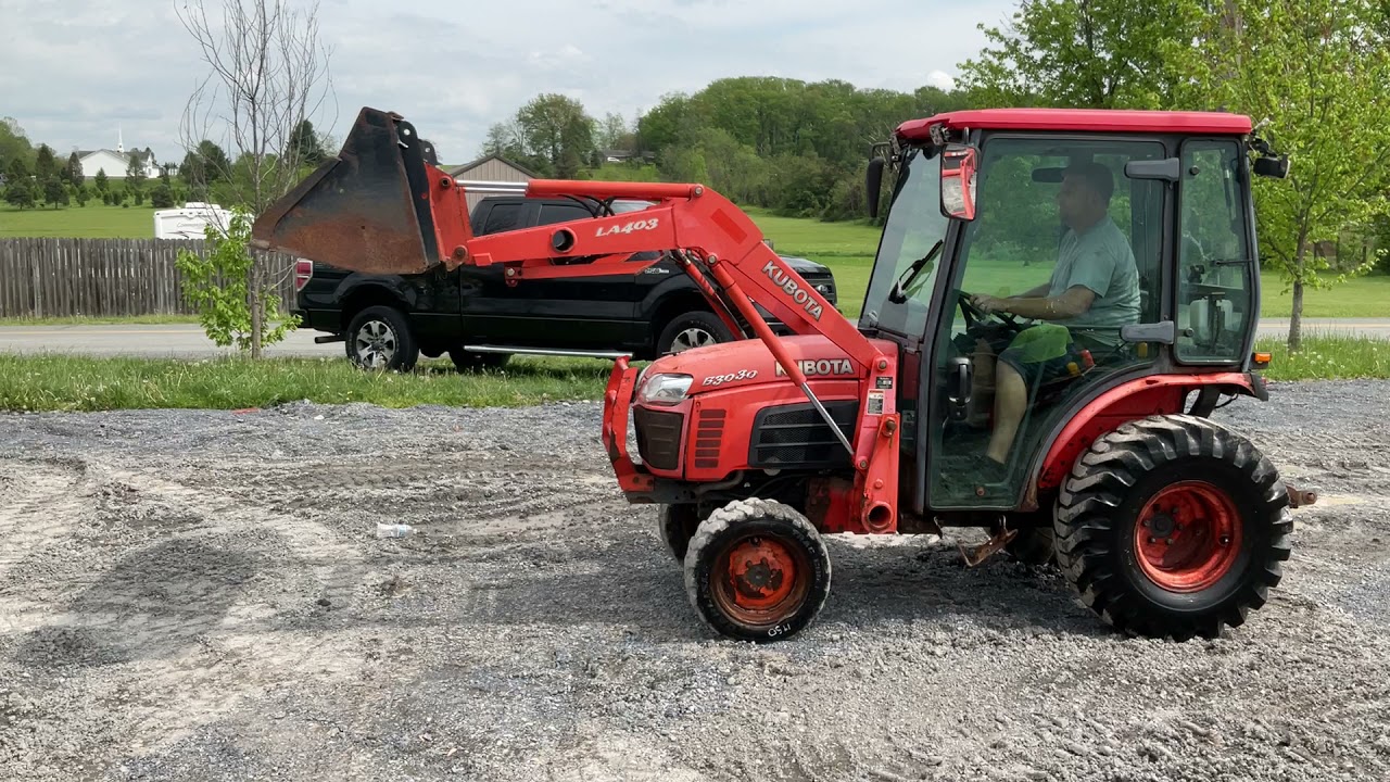 1999 B3030 - YouTube