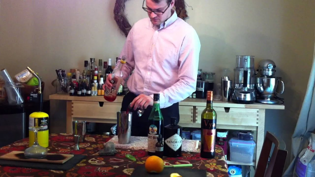 Sean makes a cocktail - YouTube