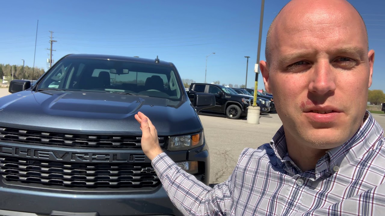 stk 15267 - 2020 Chevrolet Silverado Custom with Dark Essentials ...