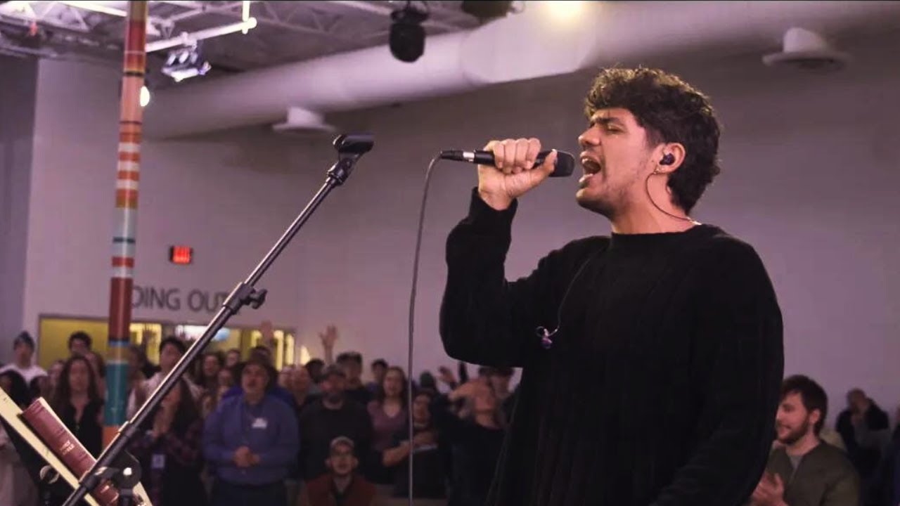 You're Beautiful - UPPERROOM | Joel Figueroa x Abbie Gamboa - YouTube