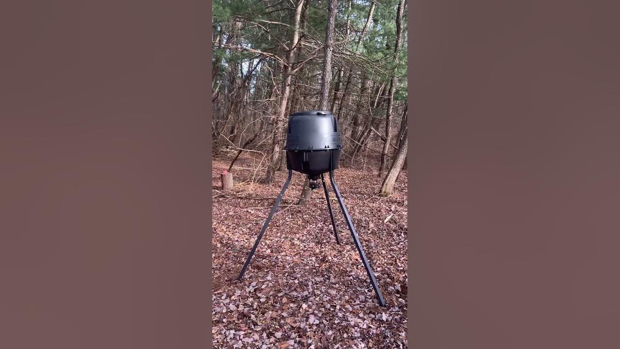 Moultrie 30 Gallon Standard Deer Feeder Demo Youtube
