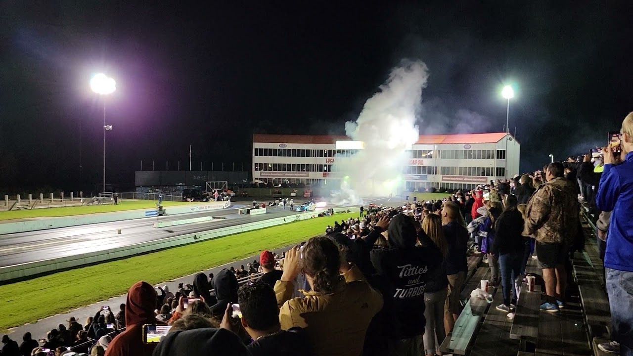 Atlanta Dragway Final Night of Fire Jet Cars - YouTube