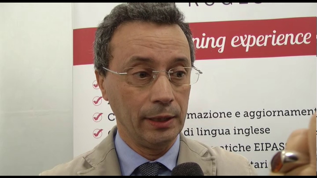 Intervista a Leonardo Lamanna, Responsabile Sviluppo "Natuzzi Spa" - YouTube