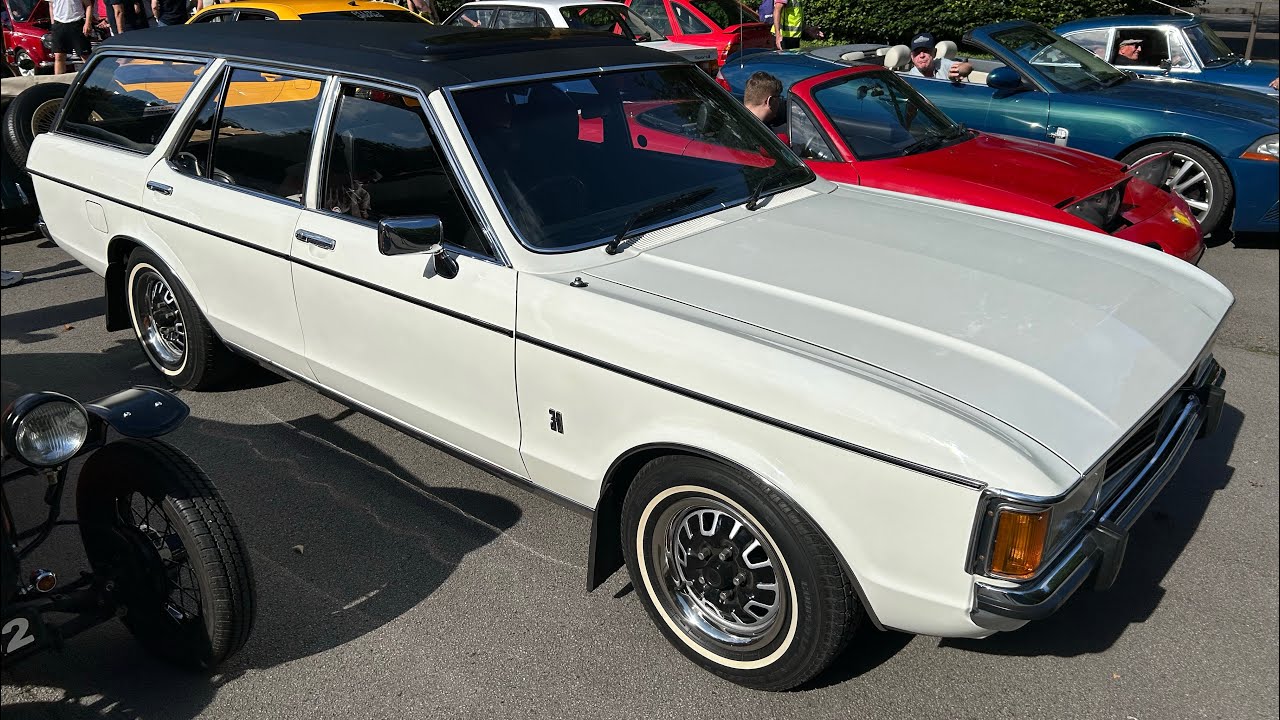 1977 Ford Granada MK1 Estate 3.0 GL Automatic (SGS 393R) Humber Bridge ...