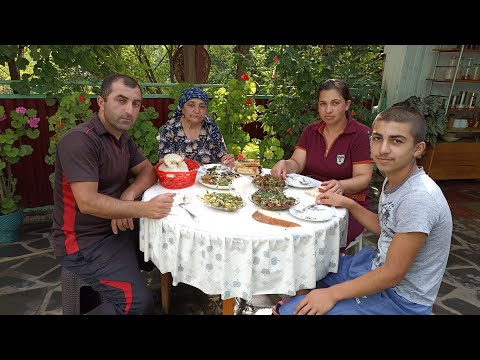 Bu gün dadlı lezetli badimcan ruleti hazırladıq.