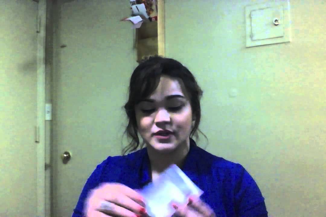 BzzAgent Unboxing April 2015 (Schick) - YouTube