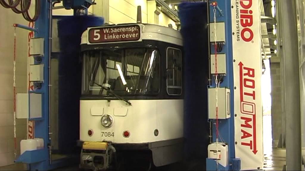 Tram wash - Tramwasinstallatie - De Lijn - België - YouTube