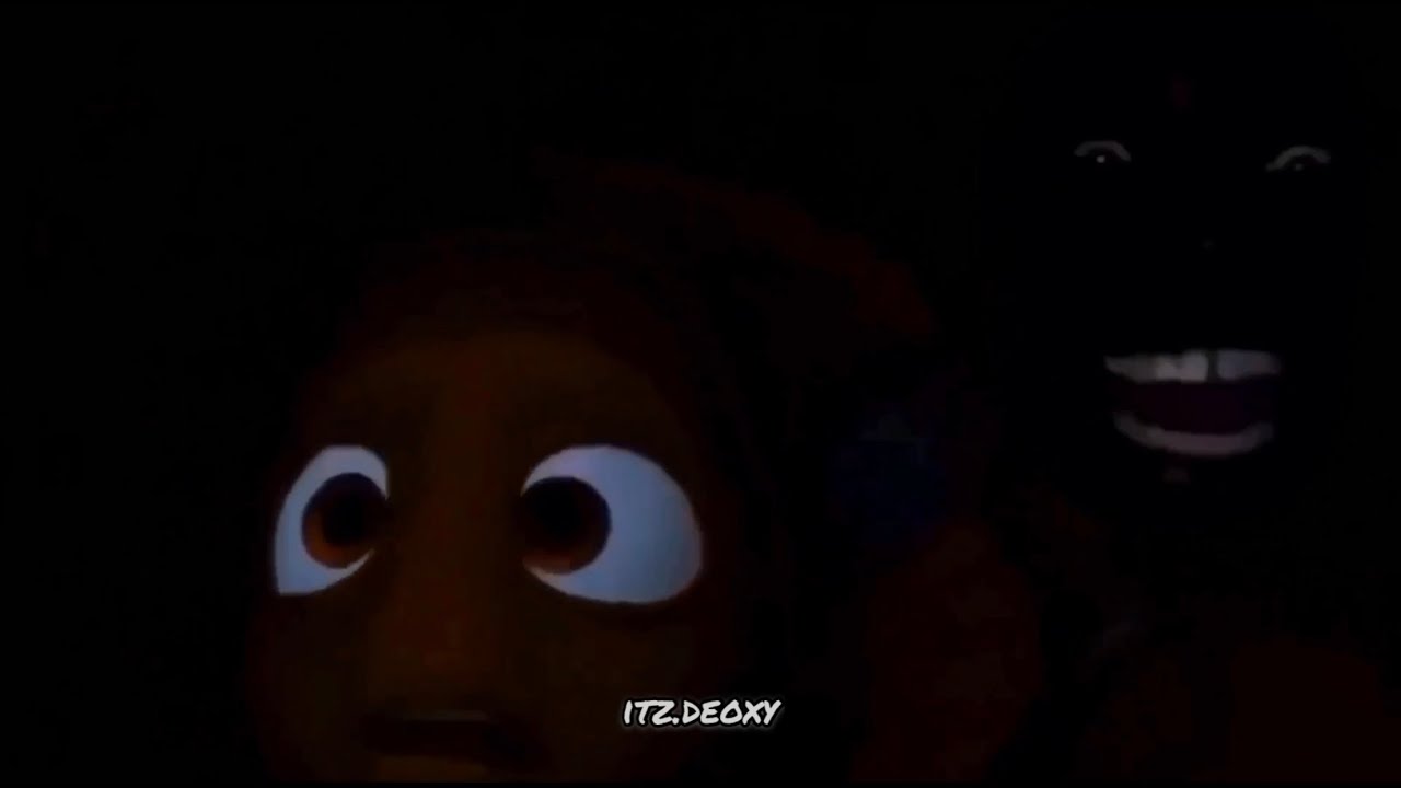 Nemo gets spooked - YouTube