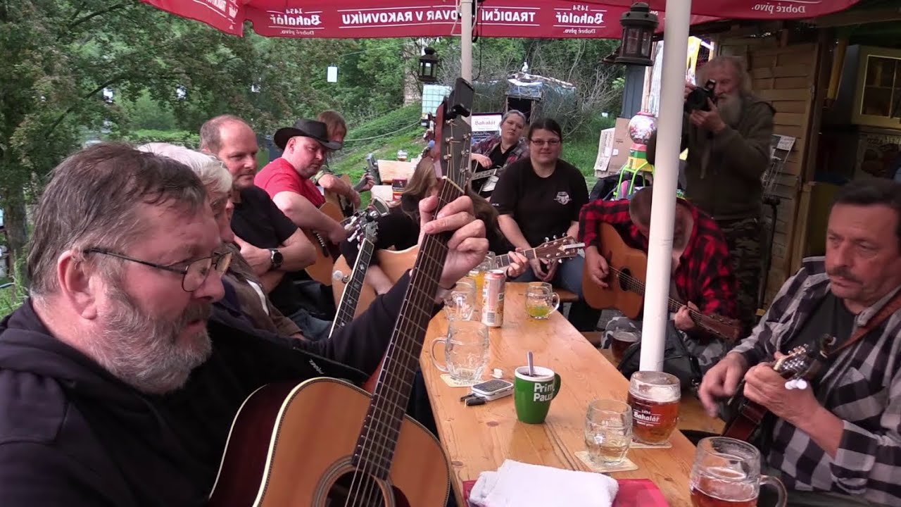 ZPÍVANÁ z roku 2019 s kapelou To Co Zbylo 14.5.2019 (2. část) #country ...