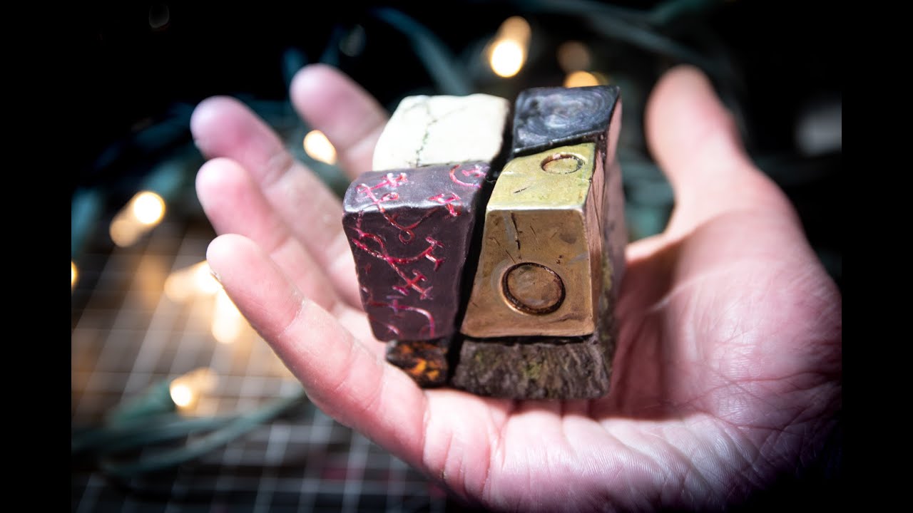 D&D CUBIC GATE Magic Item Prop Build w/ my Friends - YouTube